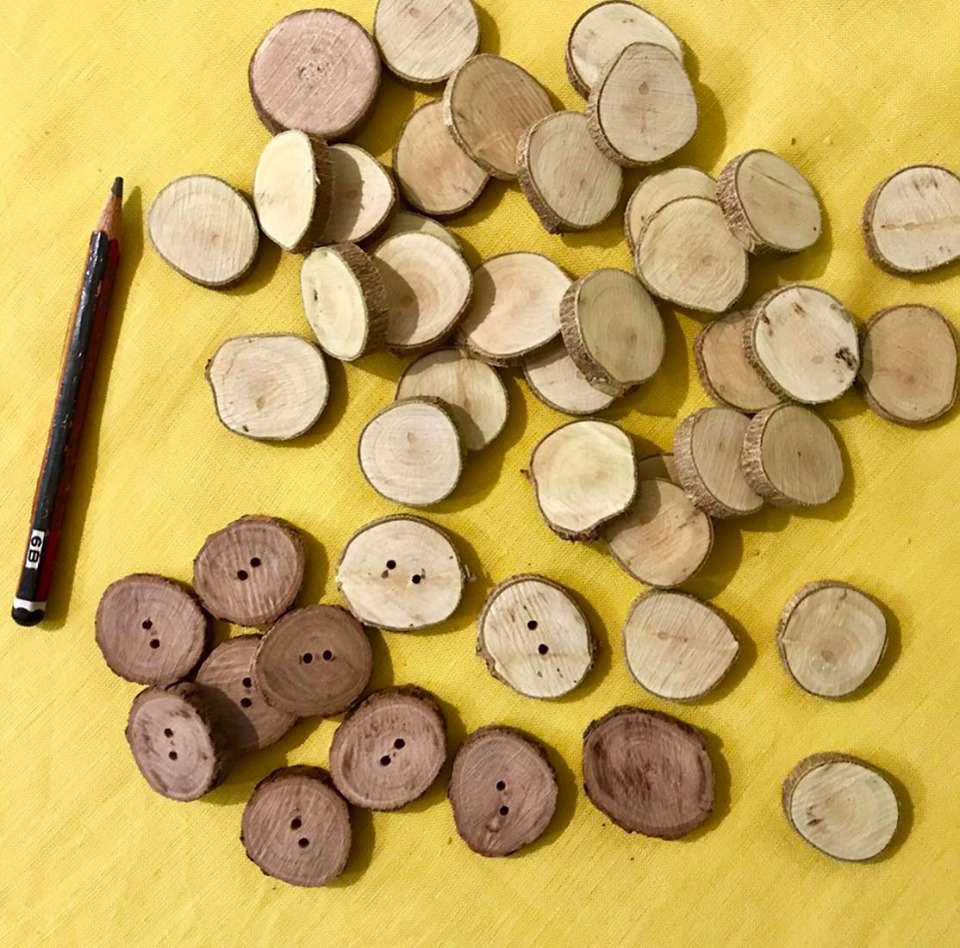 Wooden Buttons – Zenzero Wooden Buttons – Zenzero